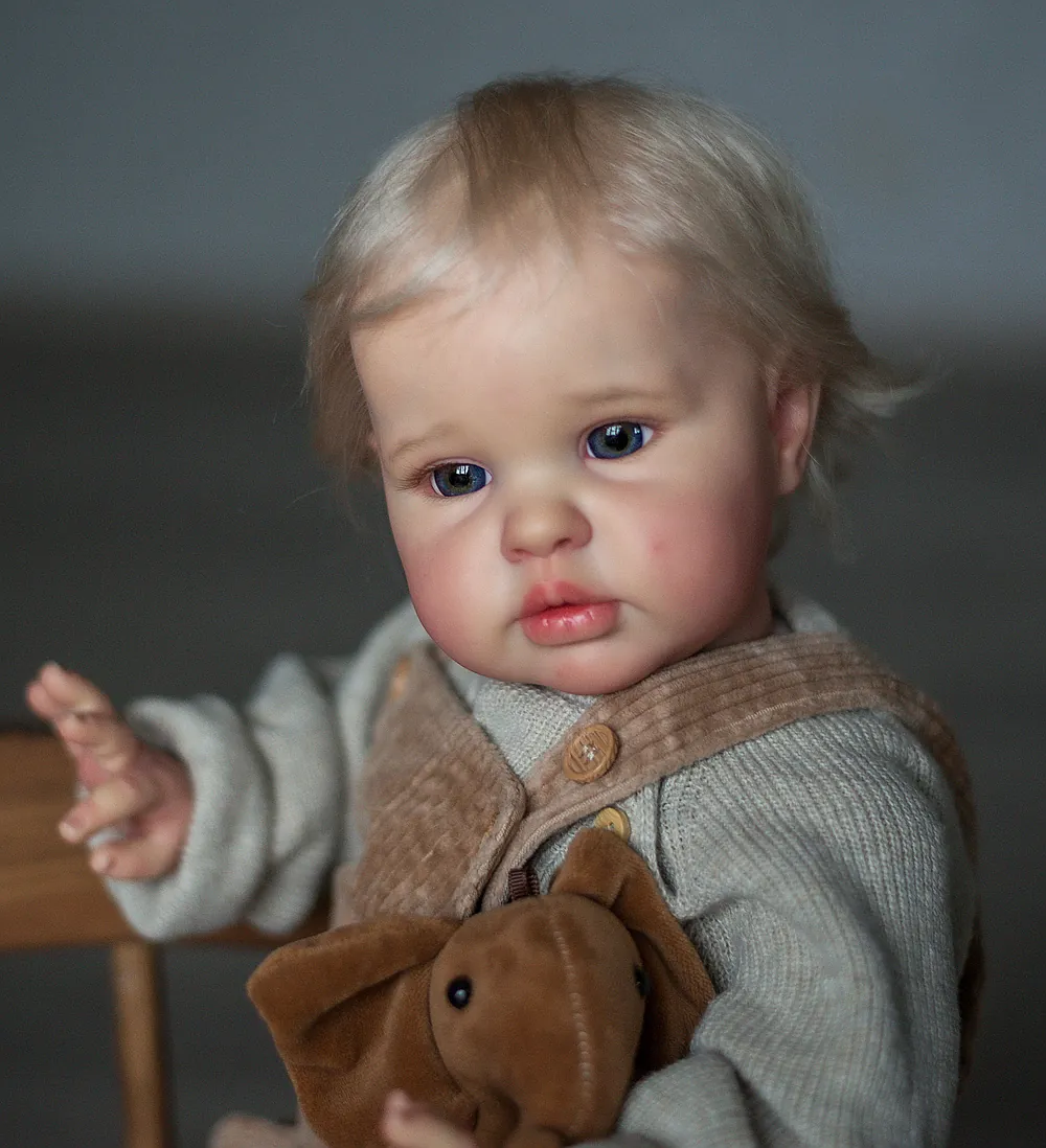 Ellie by Elena Rogacheva from Elena Rogacheva's nursery on Reborns