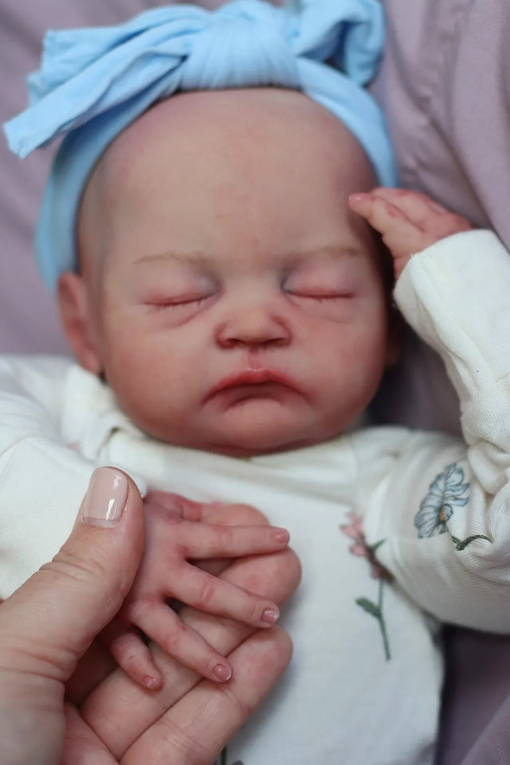 Maelee by Caitlyn Bainum from Caitlyn's Cradle on Reborns