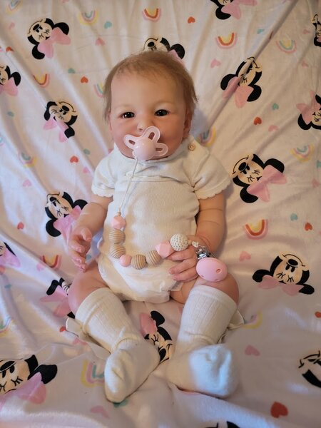 Sophia by Onesleepingangel Studio from Michelle's Reborn on a Shelf ...