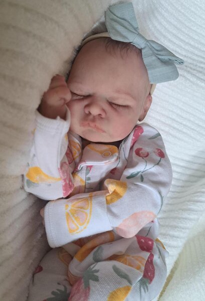 Cailin by Sheila Walton of Sweet Swaddles Nursery - reborns.com