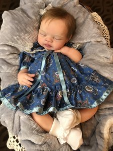 Sandy by Mary (Kitty) Tittle of Cuddly Reborns & Silicones - reborns.com