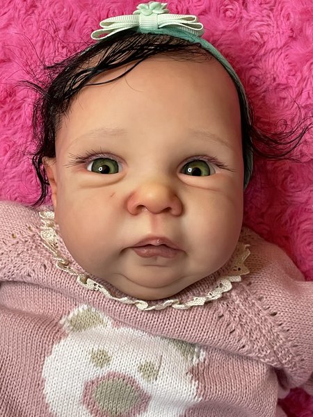 Miley by Jeannette Villatoro from Stardust and Moonlight Reborn Dolls ...