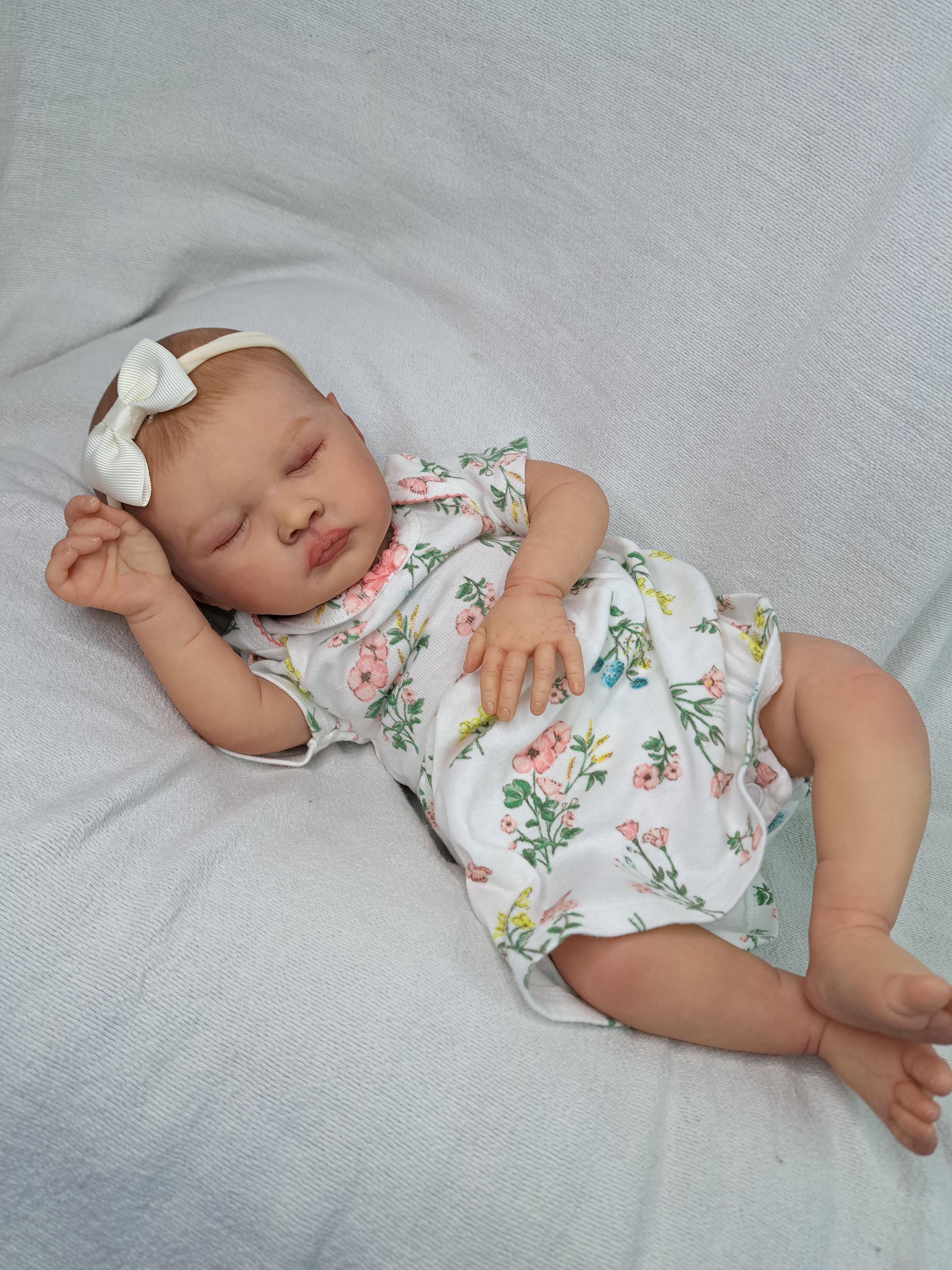 Flora by Mersadie Stancliff from Moonlight.reborn.babies on Reborns