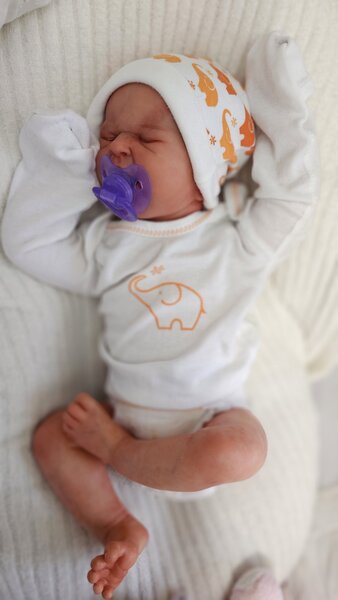 Maria's 1st Cry reborn doll by Laura Monroe | LoveUrreborn Nursery
