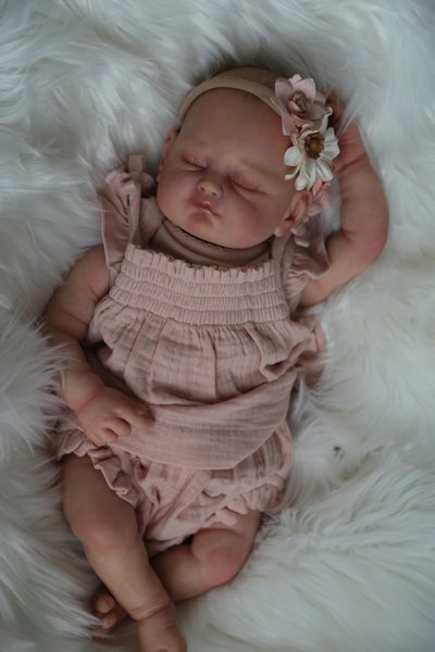 Alba by Cristina Paula from Blushing Baby Reborn Nursery on Reborns