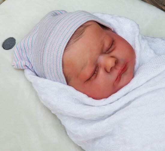 Courtney by Aliyah Schreiner from Leleslittleloveables on Reborns