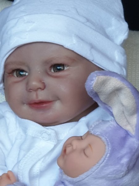 Phoebe reborn doll by Carole Anne Harvey | Dolly Dimples Reborn Nursery
