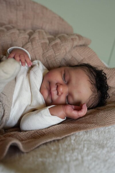 Samuel by Symara Feitosa of Ellie & Day Reborns - reborns.com