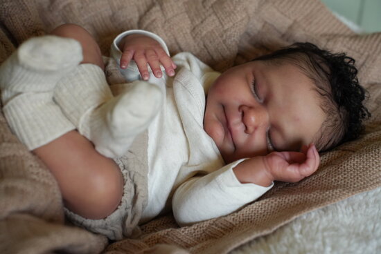 Samuel by Symara Feitosa of Ellie & Day Reborns - reborns.com