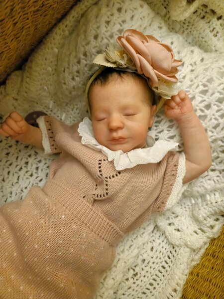 Aspen by Lola Pérez of Sonnenscheinpuppen - reborns.com