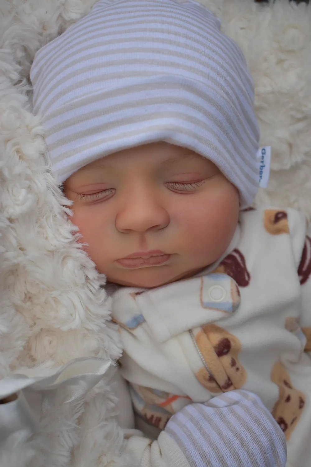 Canon Asleep cuddle reborn doll by Kathryn Perry | Living Inspirations ...
