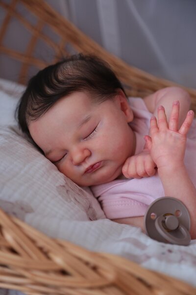 Quinlin reborn doll by Emiliya Aredakova