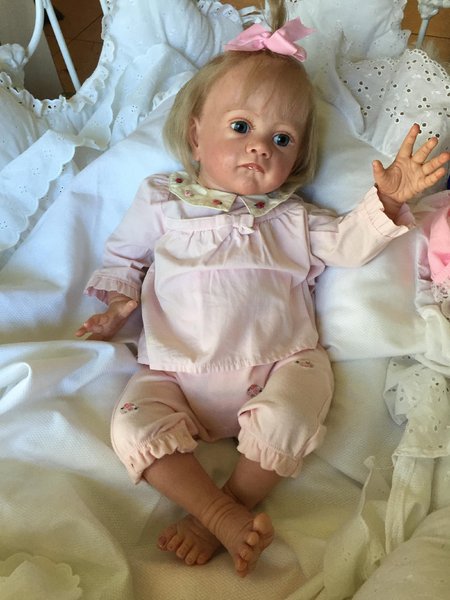 Frida reborn doll by Carmen Zerrweck | MYBABY reborns