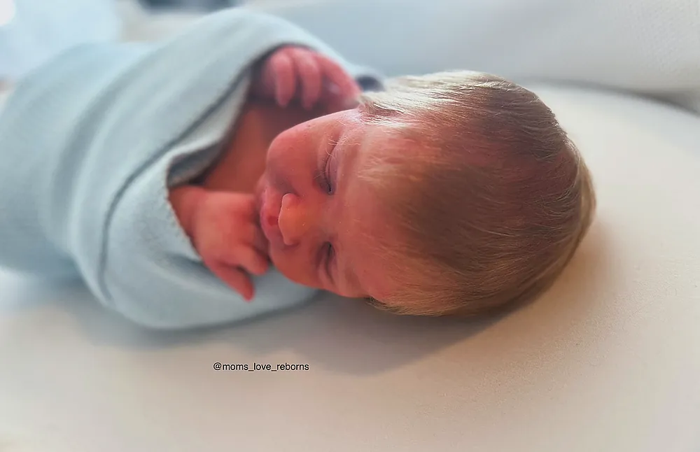 Allie silicone reborn doll by Daniela Ardelean | moms_love_reborns