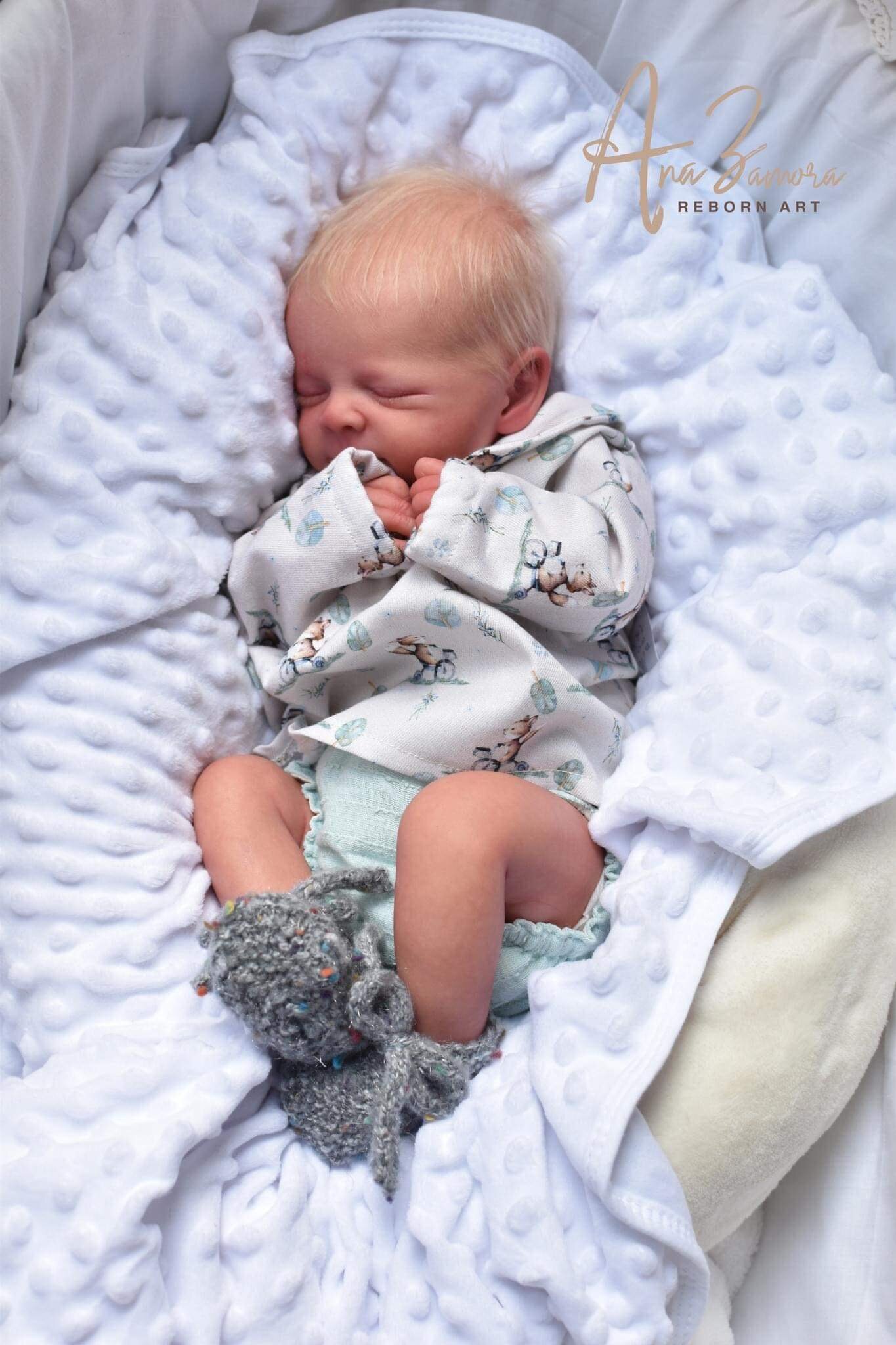 Lillie 2 by Ana Zamora Reborn Art from Muggle Orphanage on Reborns