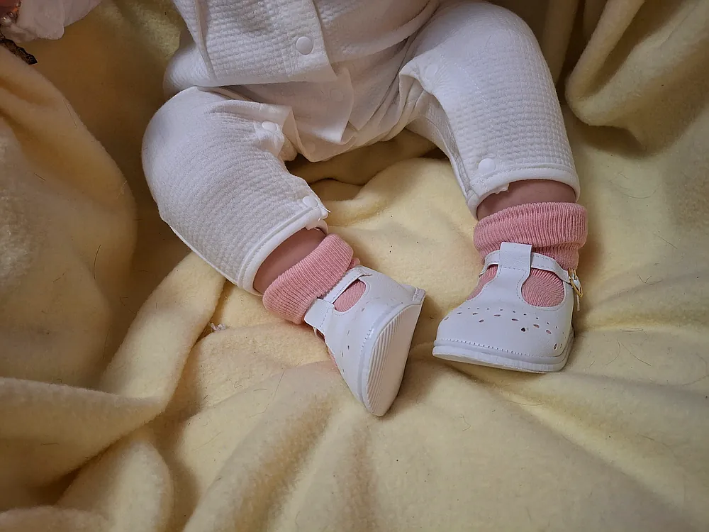 Sarah Large by Robin Coffin from Stardust Nursery Reborn Dolls on Reborns