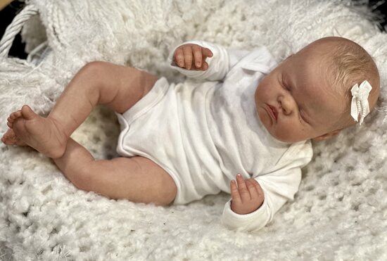 Rylee reborn doll by Laurie Neil | Laurie’s Precious Reborns