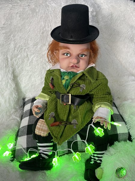 Leprechaun by Kelly Sprague of Dead of Night Creations - reborns.com