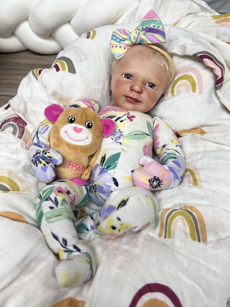 Aspen Awake by Shannon from Crafty Cradle Nursery on Reborns