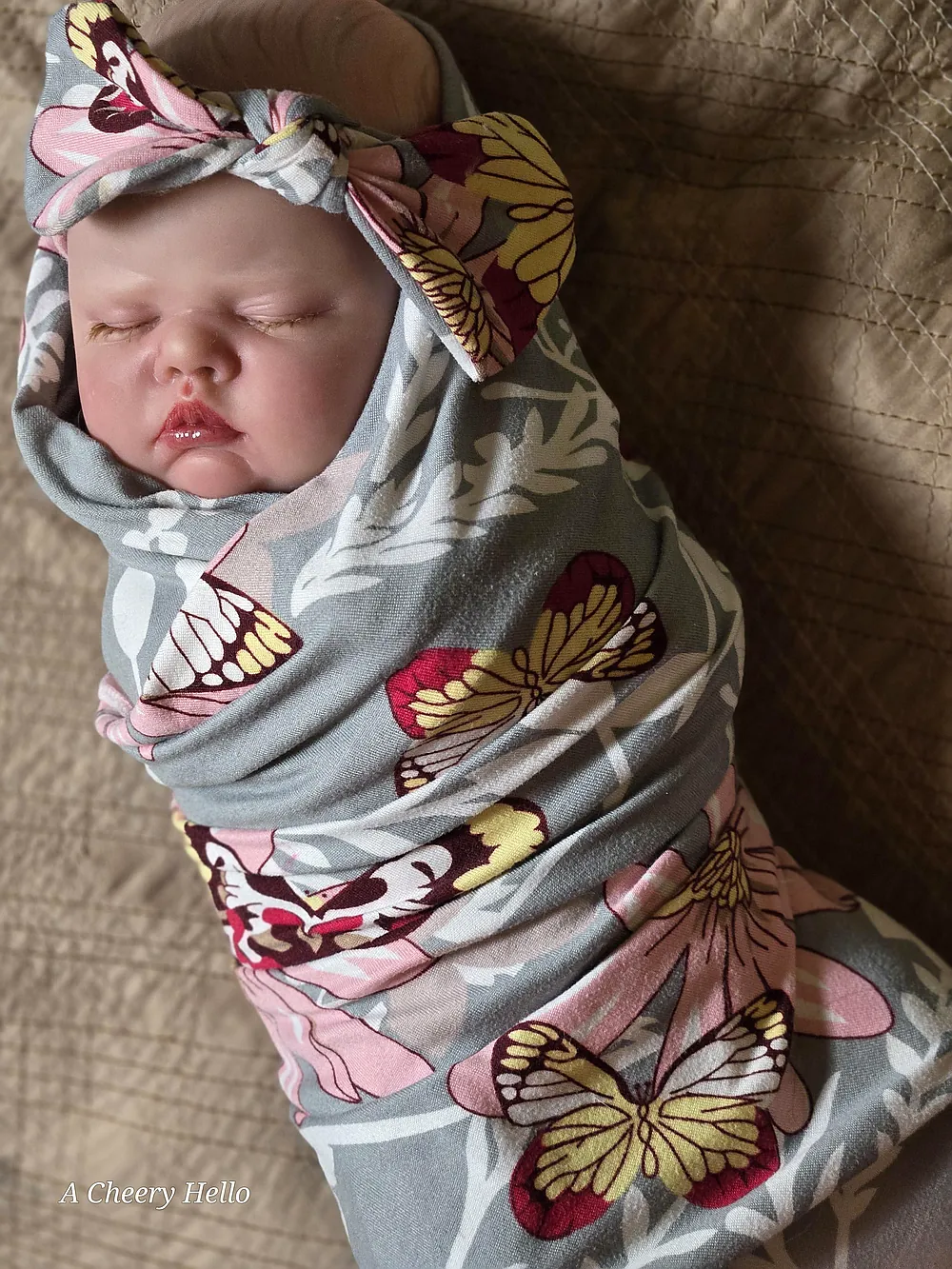 Rylee cuddle reborn doll by Sarah Sheets | A Cheery Hello!