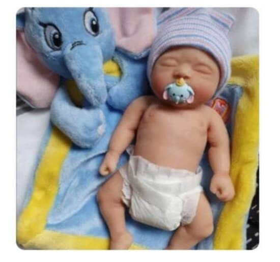 Jackson by Jennifer Schoenwalder of Silicone Snuggle Babies - reborns.com
