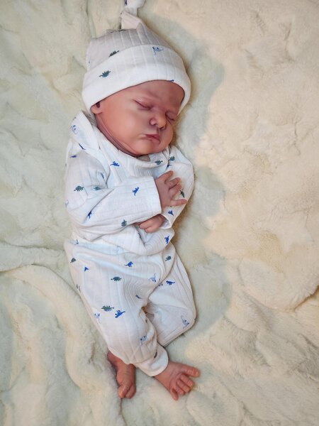 Greyson by Rebecca Nations from Beccas Reborn Nursery on Reborns