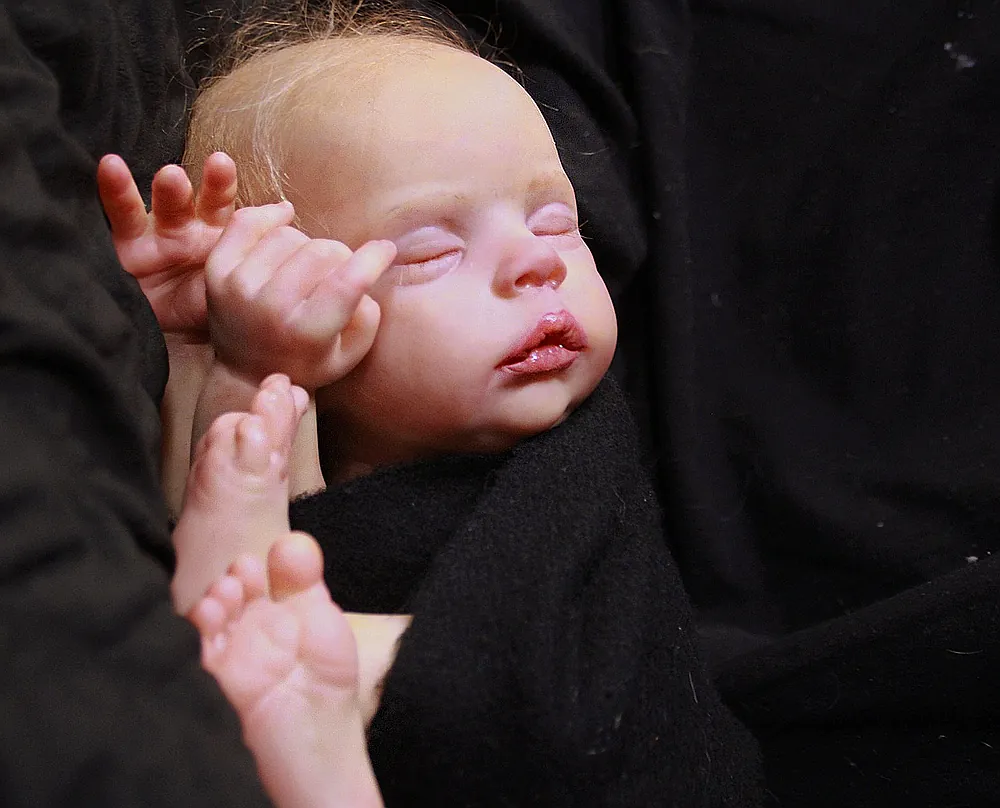 Haley Andrea reborn doll for sale by Rachael M Appleton | ApplesEyeReborns