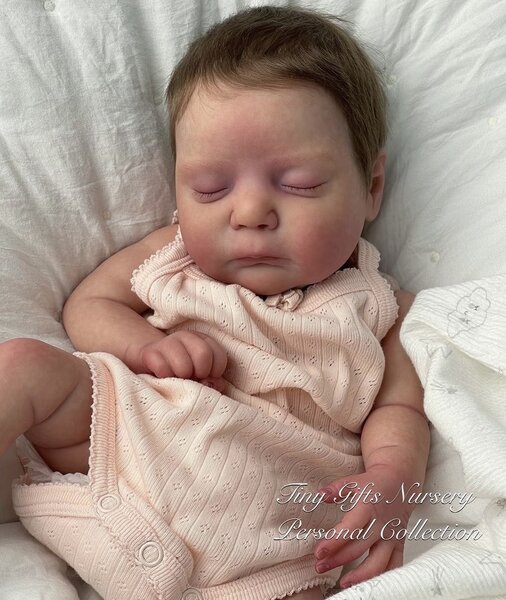 Neveah by Tiny Gifts Nursery from Brisrebornhobby on Reborns