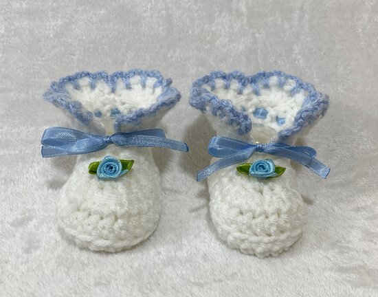 Lace Blue Booties by Claire Jesiolowski | Claire's Cradle Creations