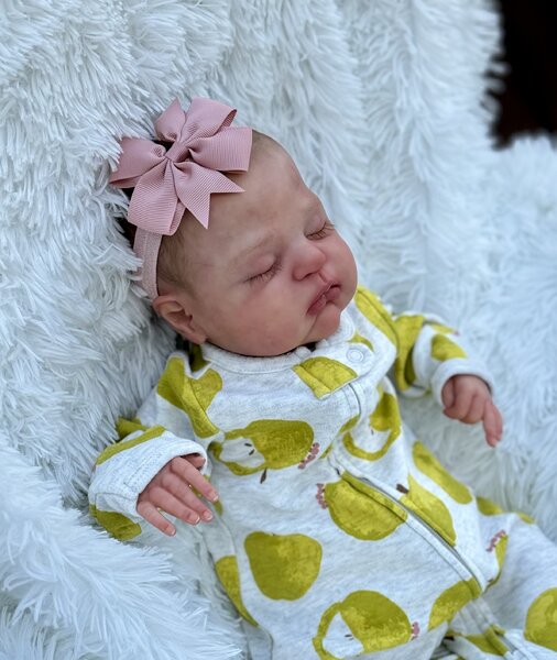 Remi-Ashton by Alice Sunzeri from Everlong Reborns on Reborns