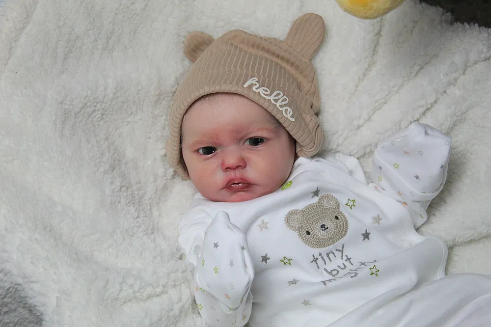 Juno pre-owned reborn doll by Cassandra Anderson | Denise Needens