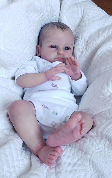 Sparrow reborn doll by Donna Rich | Aunt Daisy's Nursery