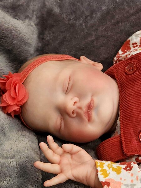 Stella by Cassie Kemp from A Tinky's Tiny Treasures on Reborns