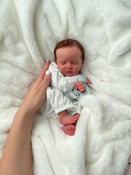 Serena by Helena Zwolfer of Tiny Gifts Nursery - reborns.com